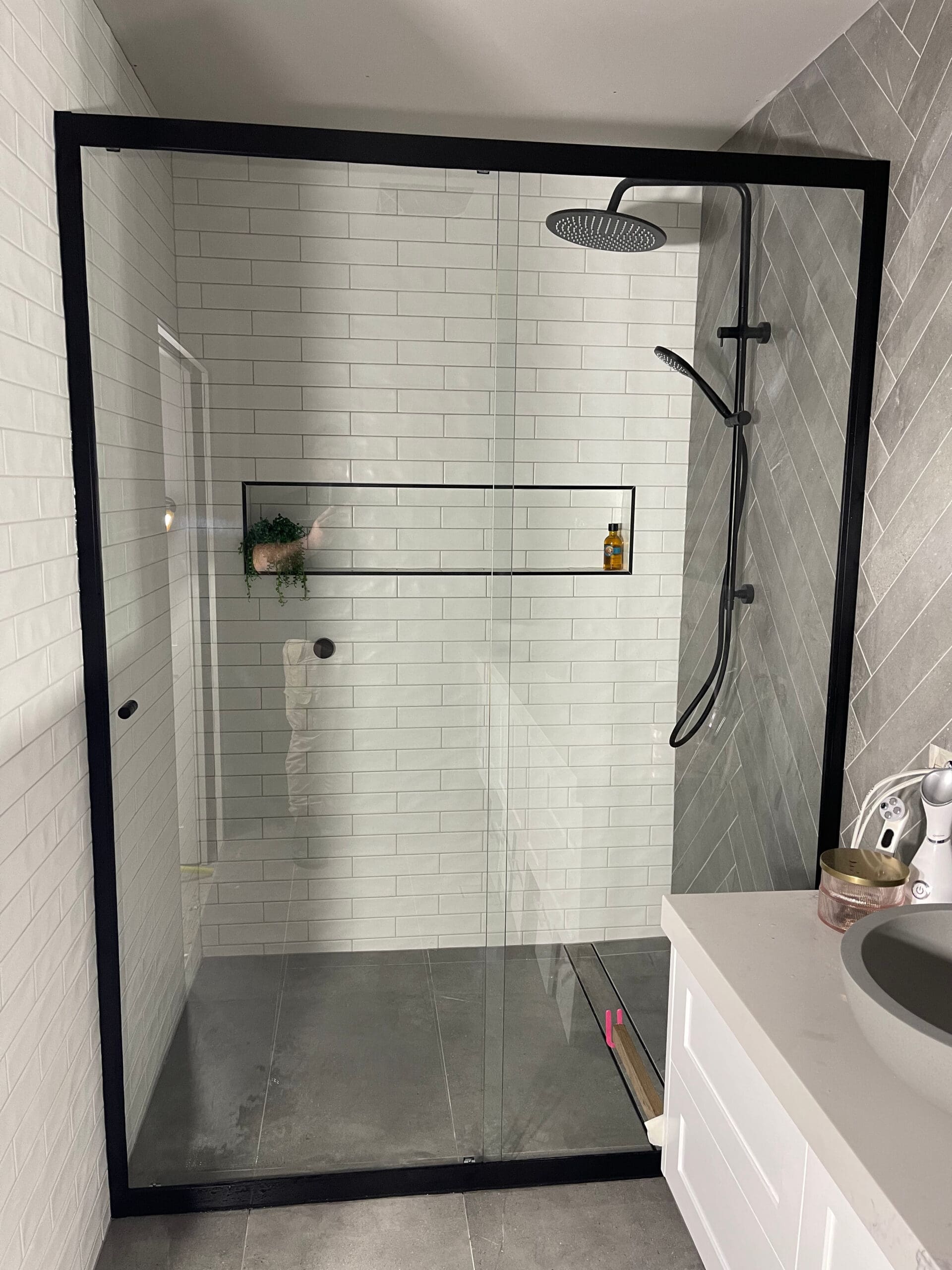 Is it easy to create a custom shower screen? | Casse Glass